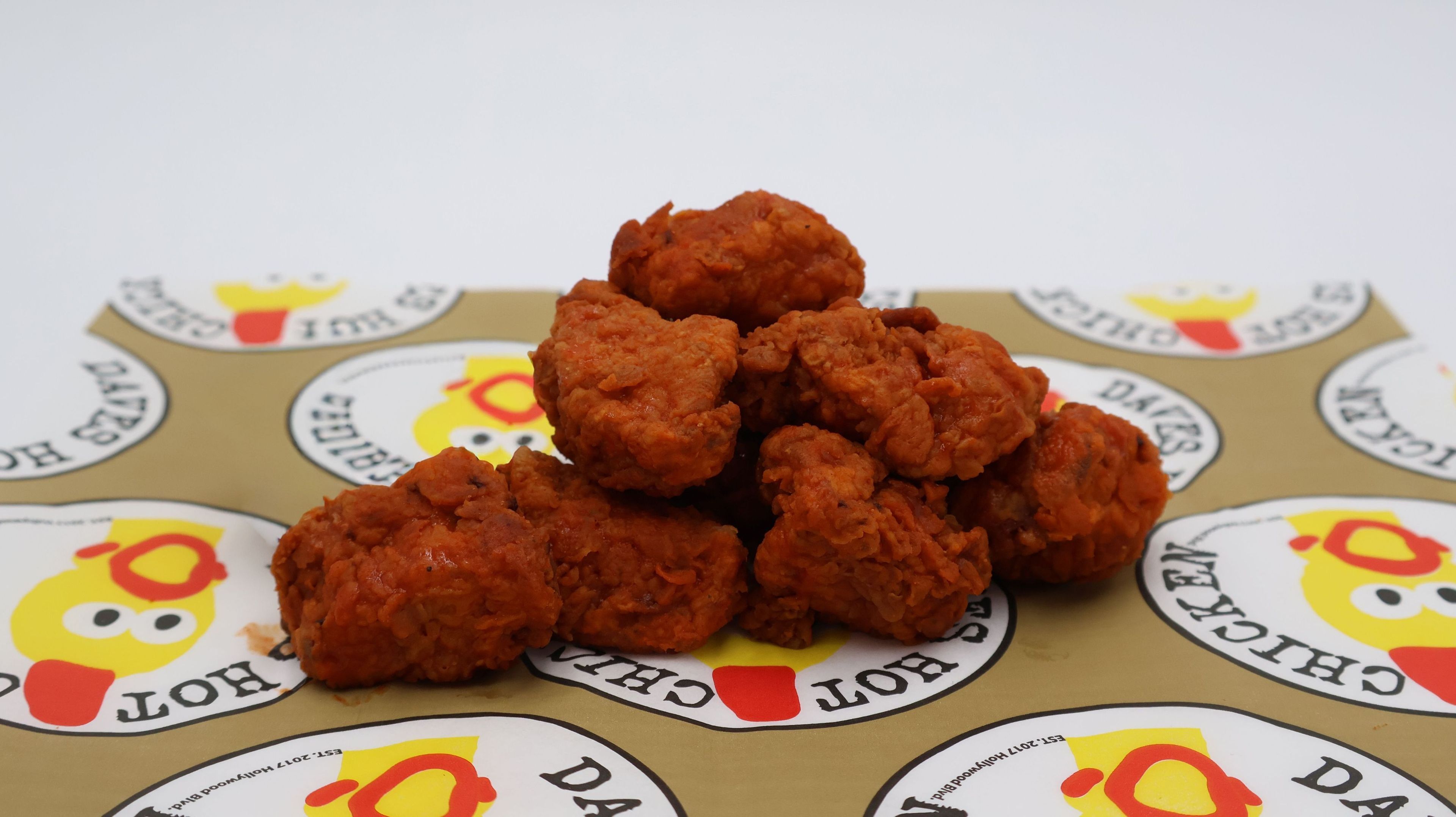 Dave's Hot Chicken Doha Menu | Nashville-Style Spicy Tenders - Snoonu